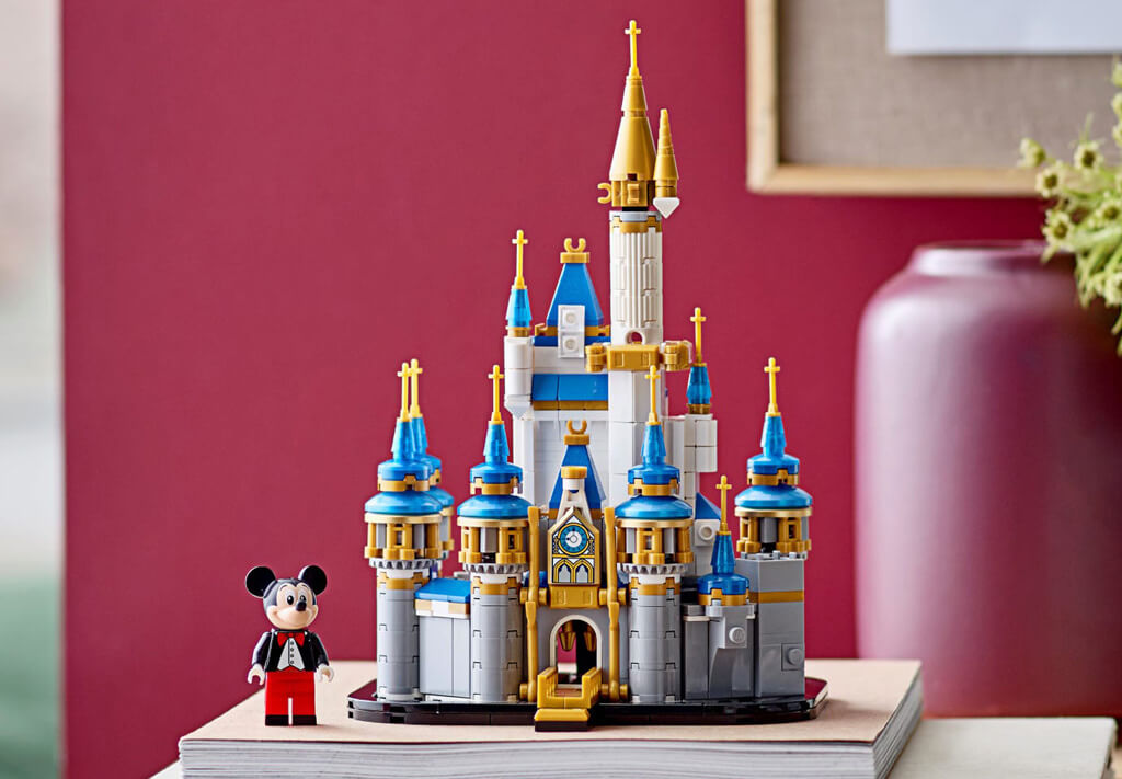 Le château Disney miniature en LEGO